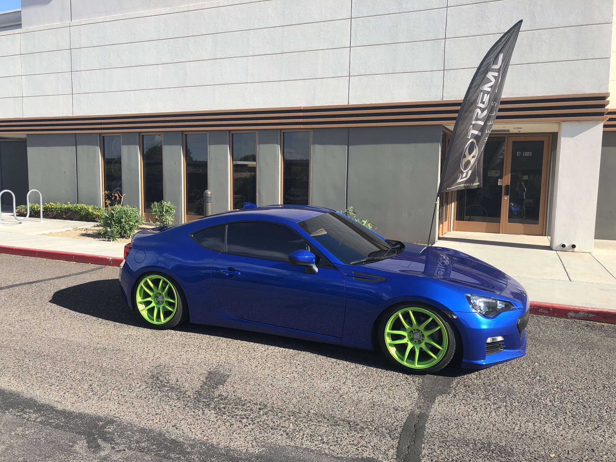 ESR SR08 Shocker Yellow 18x9.5 (+35) 5x100 Wheels and Tires - Extreme ...